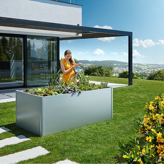 Raised Garden Beds 17" Tall 8x2 Metal Planter Boxes | VEGEGA