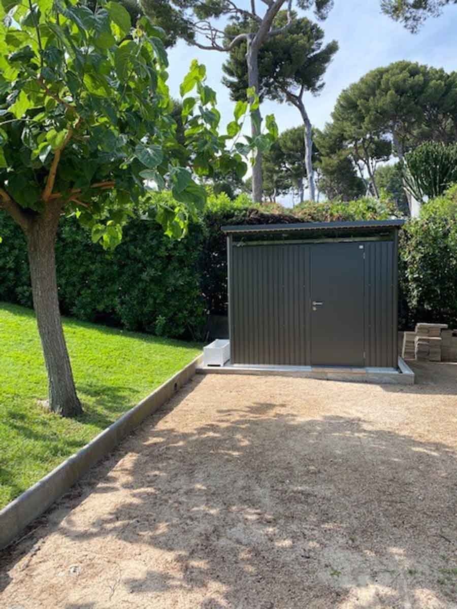 Metal garden shed with shed roof - Biohort