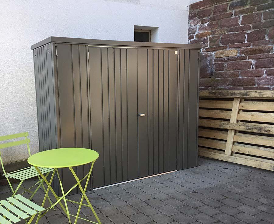 Metal tool cabinet - storage cabinet & equipment locker from Biohort ...