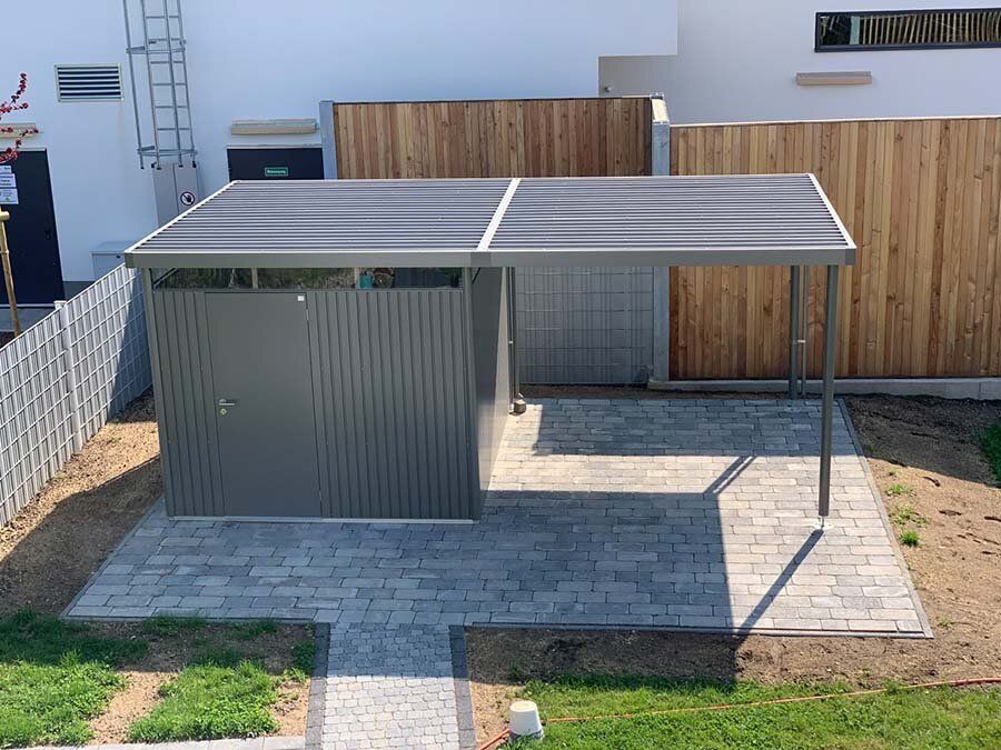 Stilvolle Gartenhütte aus Metall mit Flachdach - Biohort Österreich