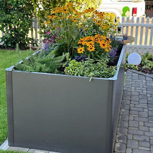 Hochbeet aus Metall: modern & mit Abdeckung - Biohort - Biohort Deutschland