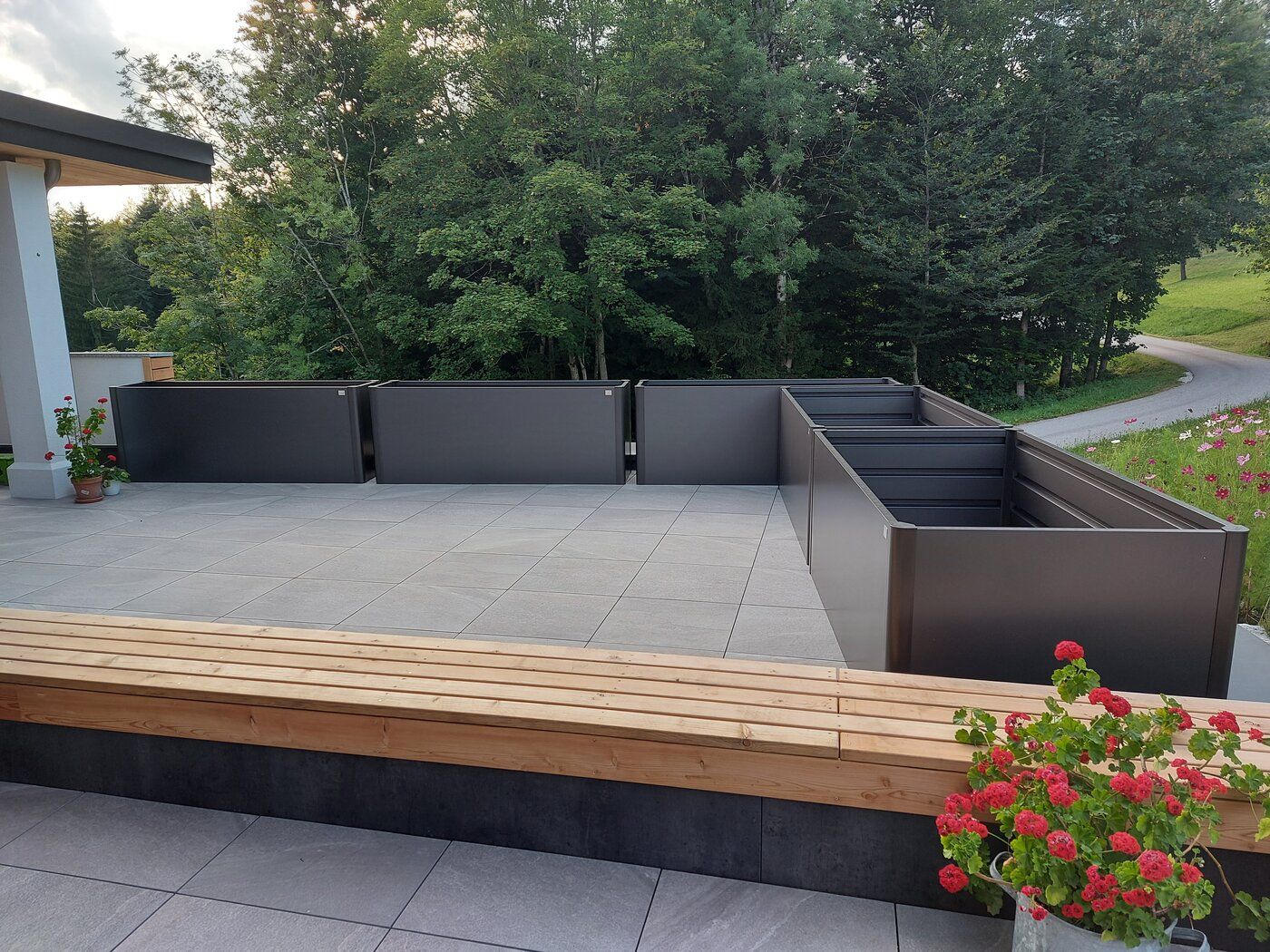 Hochbeet aus Metall: modern & mit Abdeckung - Biohort - Biohort Deutschland