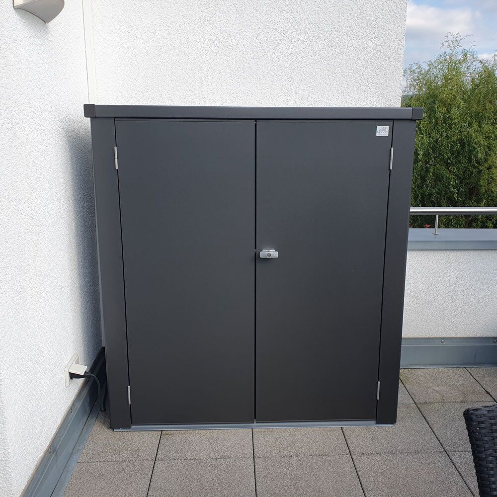 Outdoor cupboard & locker - Patio cabinet metal from Biohort - Biohort ...